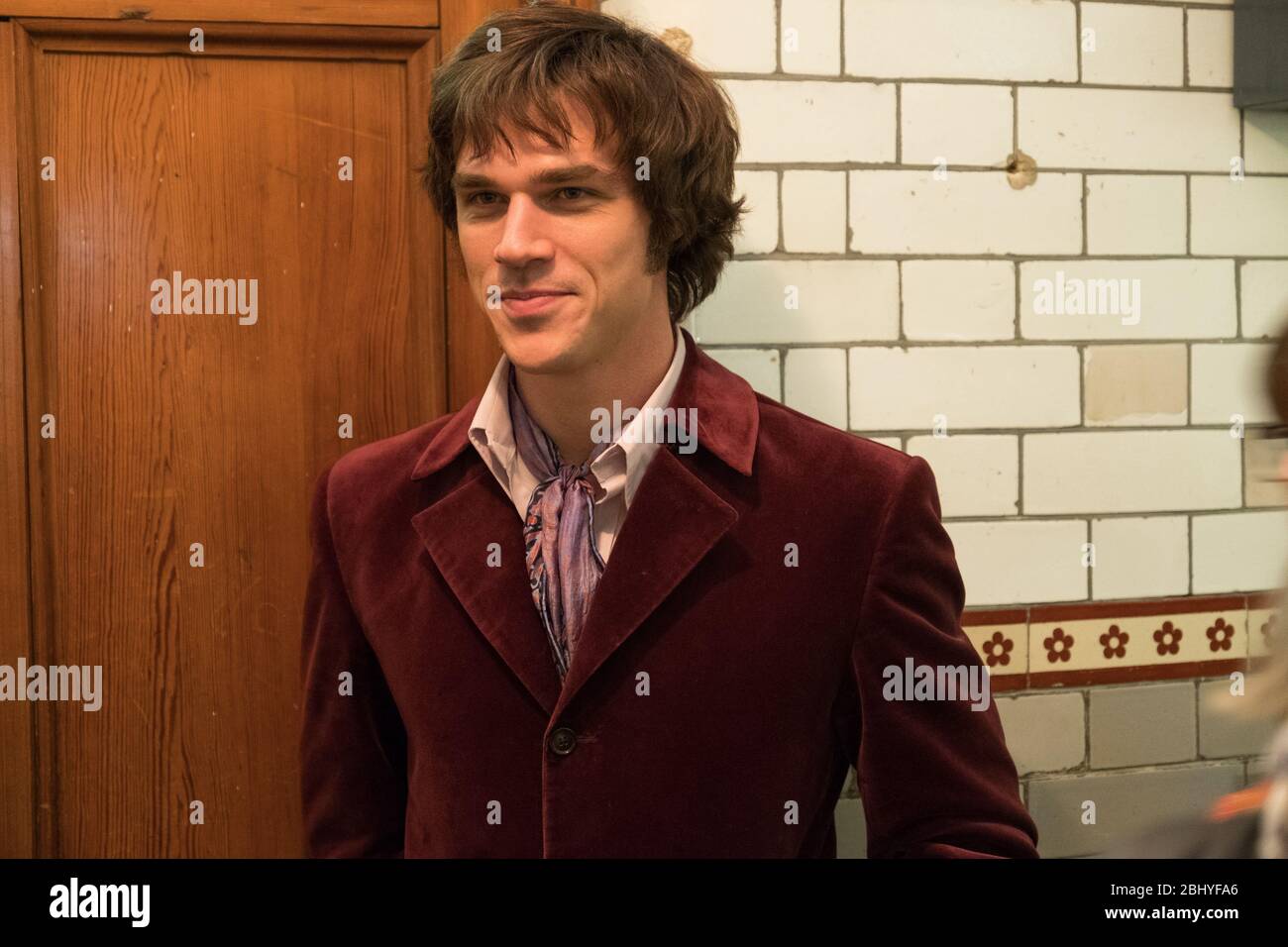 Judy Year: 2019 USA Director: Rupert Goold Finn Wittrock Stock Photo ... Judy Year: 2019 USA Director: Rupert Goold Finn Wittrock Stock Photo ...