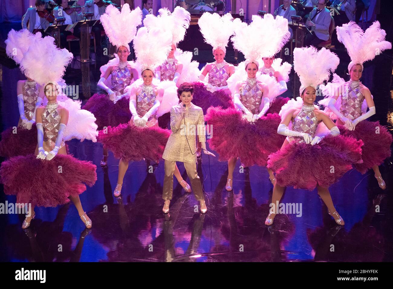 Judy Year: 2019 USA Director: Rupert Goold Renee Zellweger Stock Photo ...