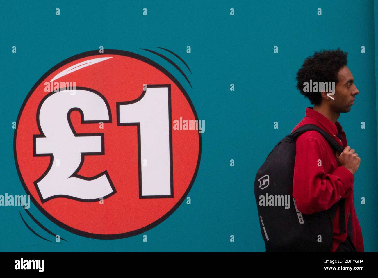 Money pound sign cartoon hi-res stock photography and images - Alamy