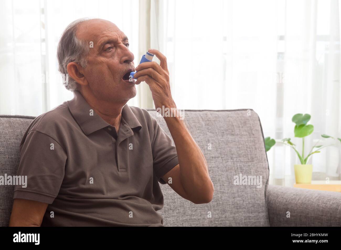 Man breathing air home hi-res stock photography and images - Alamy