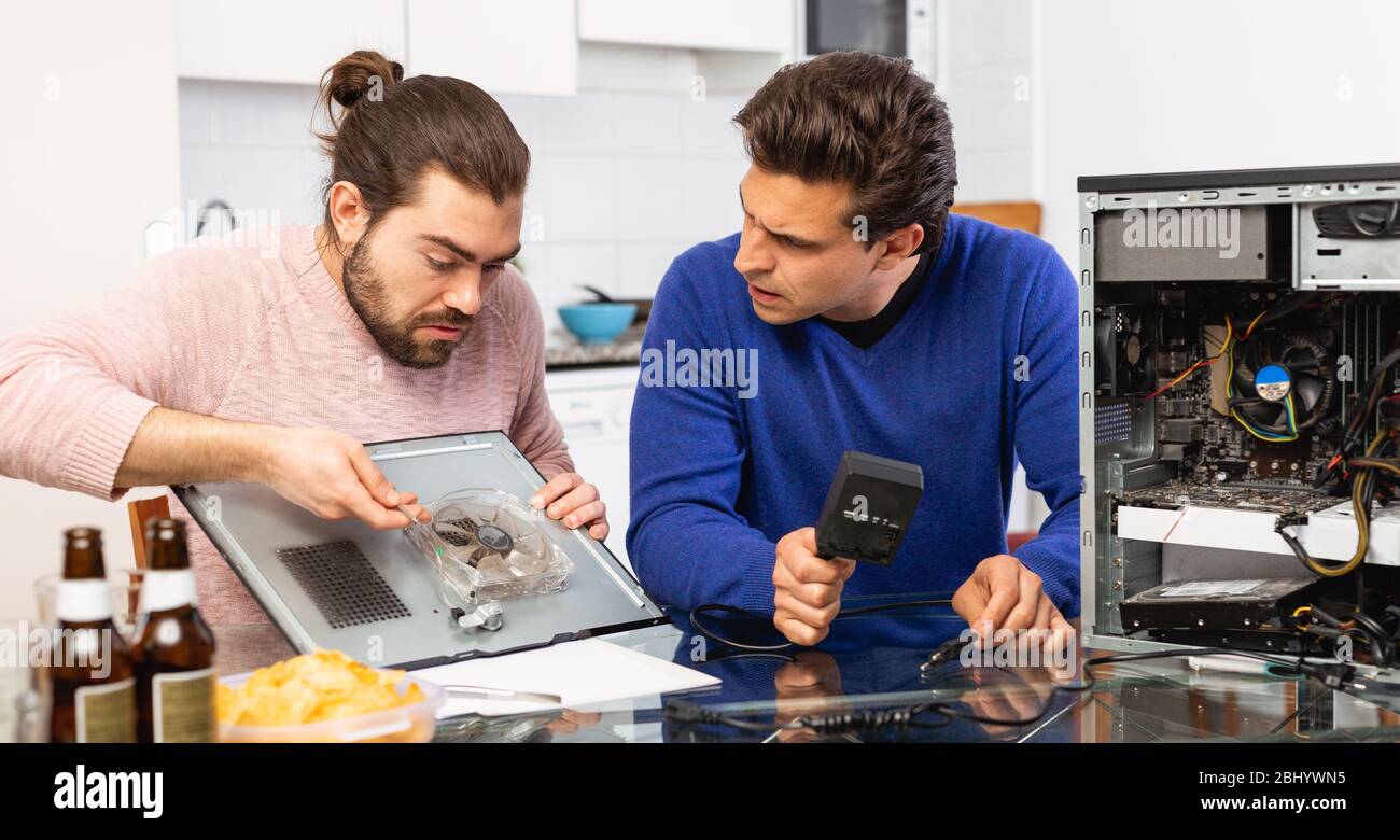 Computer crisps hi-res stock photography and images - Alamy