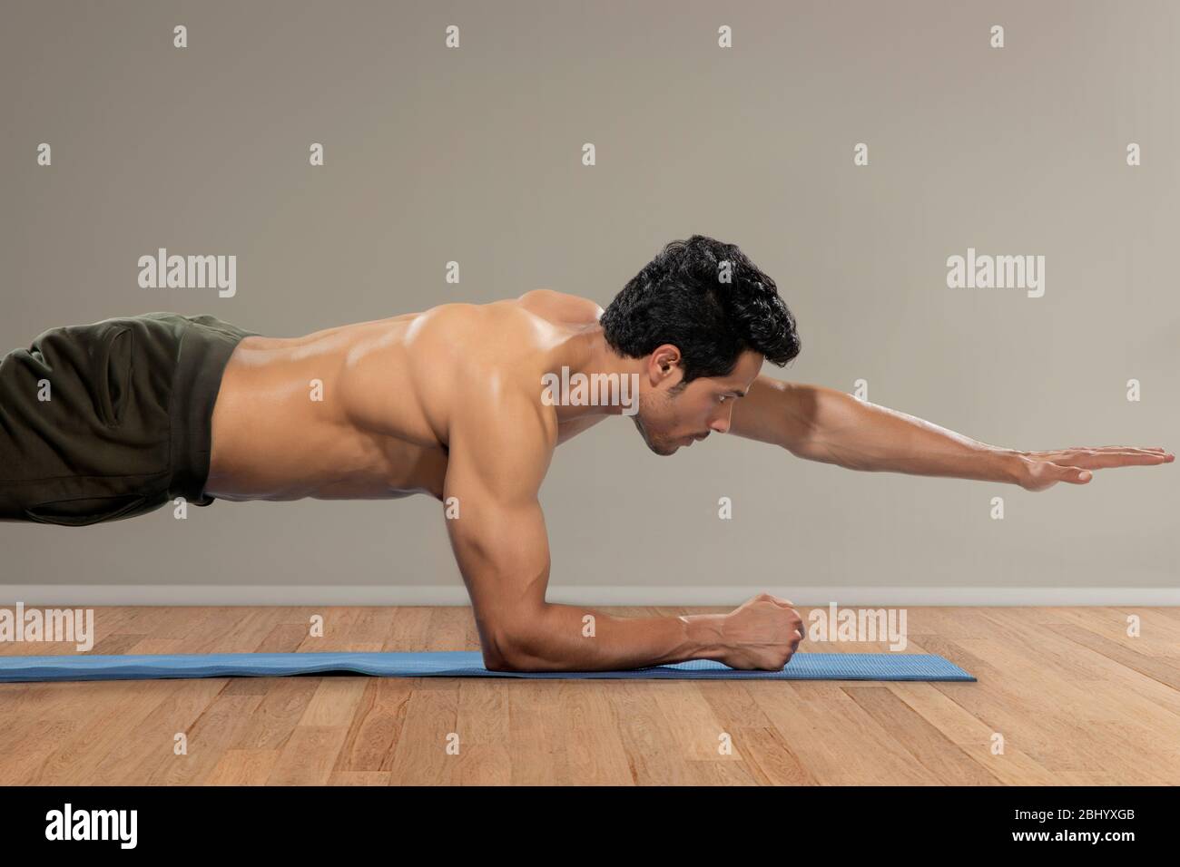 Pushups exercises hi-res stock photography and images - Alamy