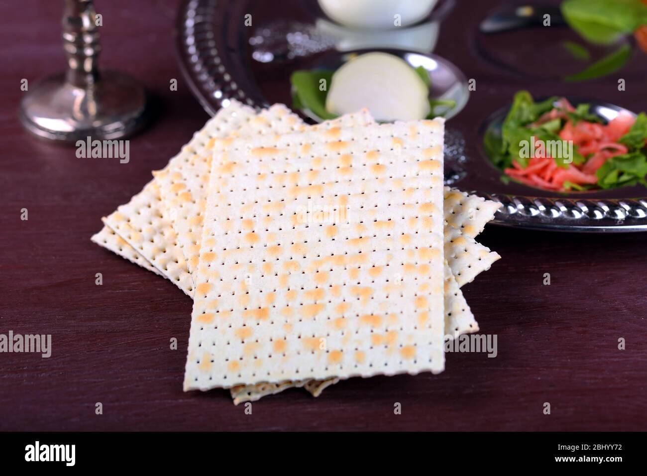 Seder table hi-res stock photography and images - Alamy