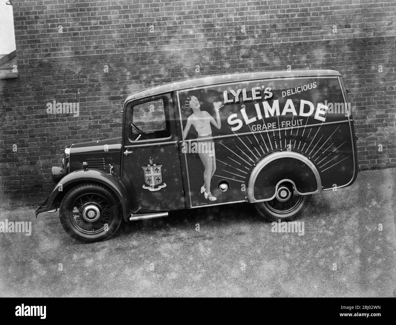 1930s van hi-res stock photography and images - Alamy