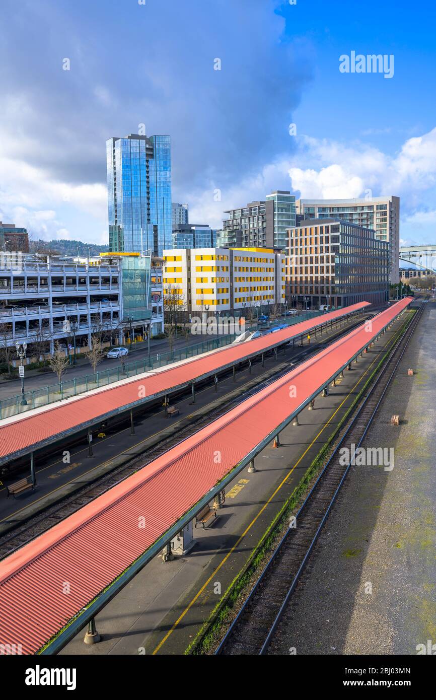 Area of residential and office high-rise buildings of various exterior ...