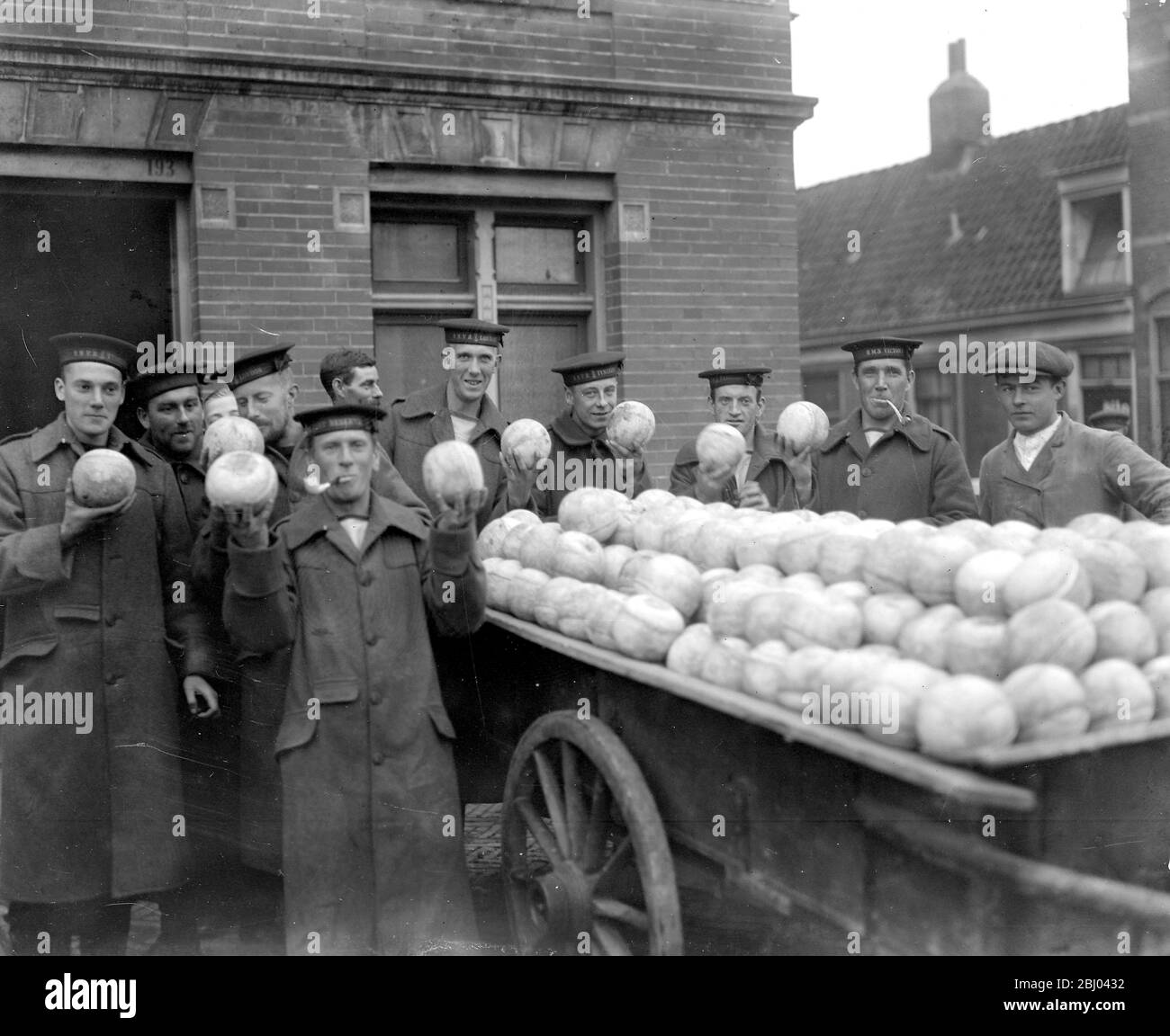 Naval Brigade High Resolution Stock Photography and Images - Alamy