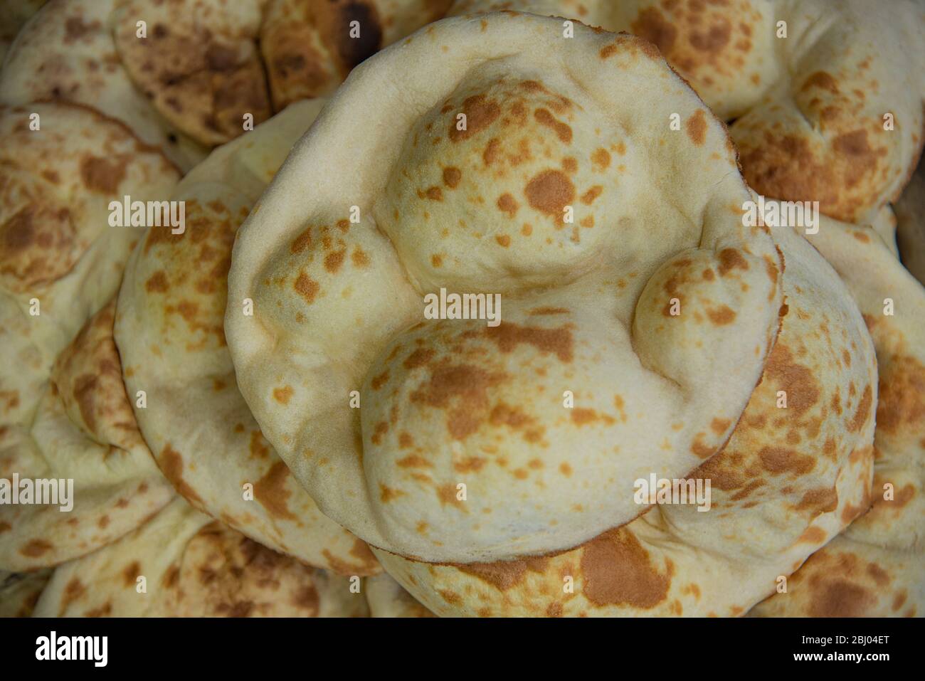 Close-up Tandoori Roti Stock Photo - Alamy