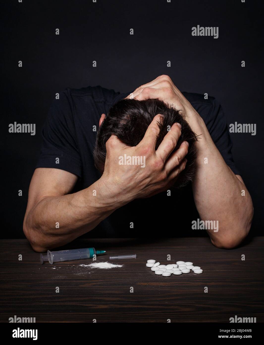 People despair hi-res stock photography and images - Alamy