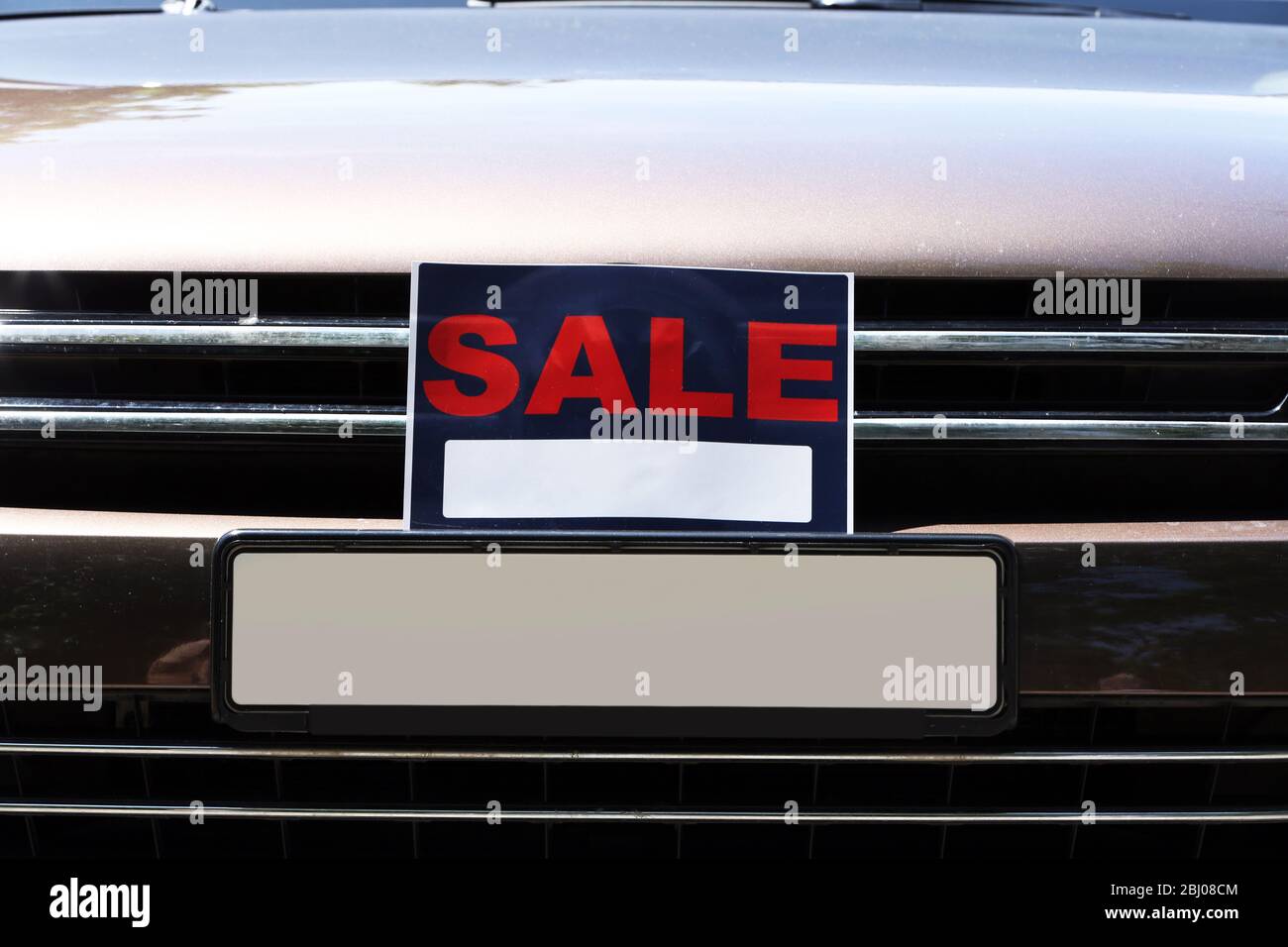 For sale sign on windshield of car Stock Photo - Alamy