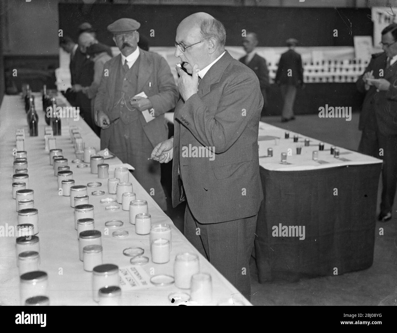 Negative association Black and White Stock Photos & Images - Alamy