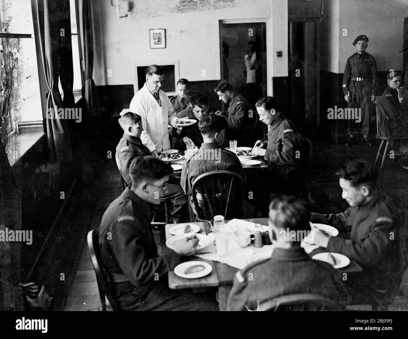 Army catering corps hi-res stock photography and images - Alamy