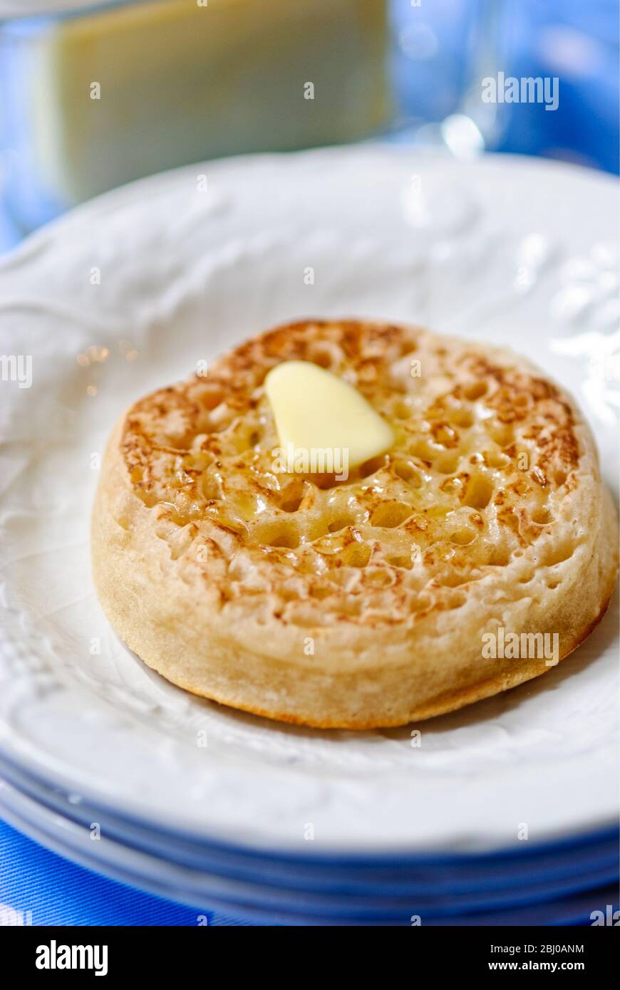 Traditional crumpets hi-res stock photography and images - Alamy