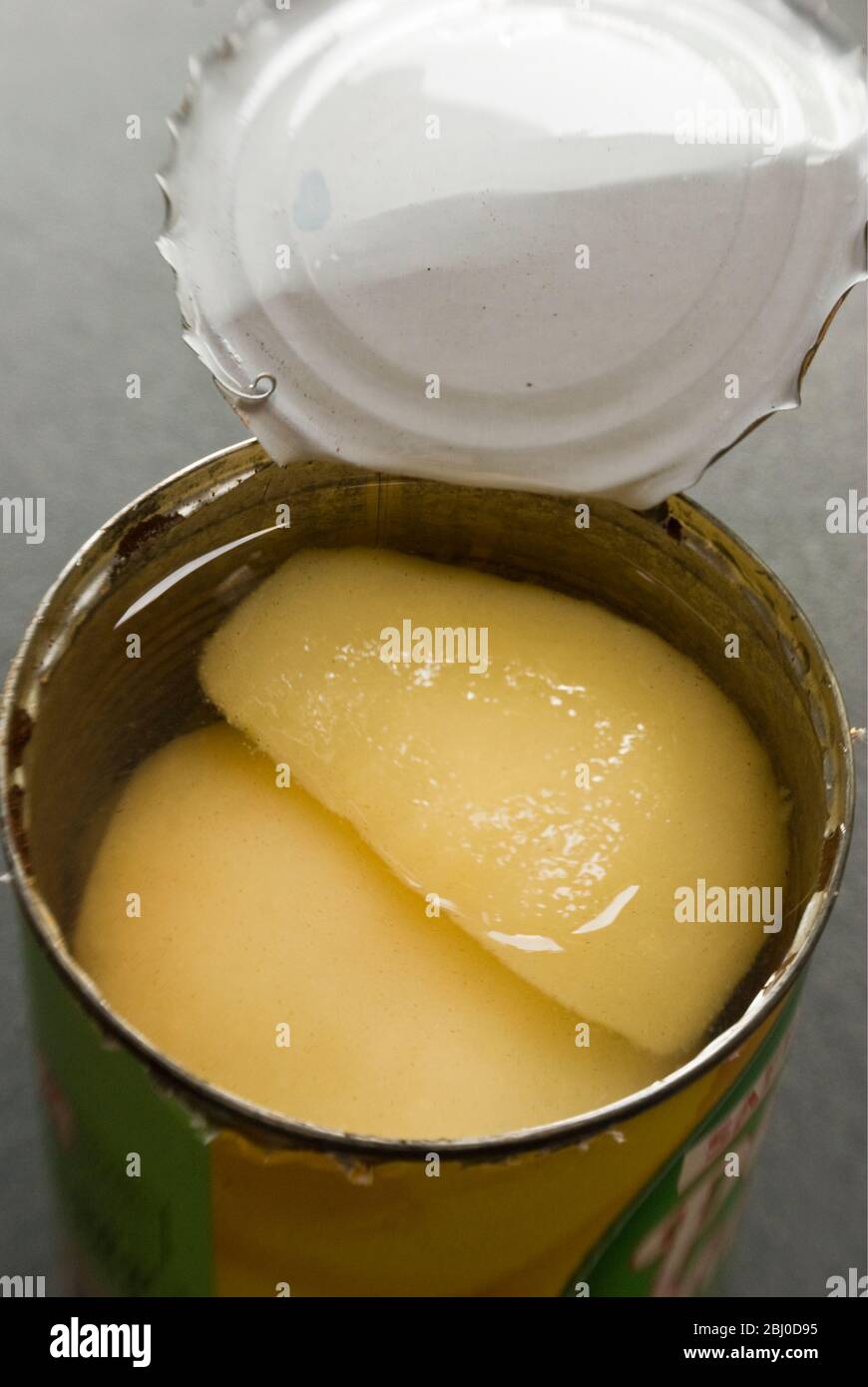 Canned in syrup hi-res stock photography and images - Alamy