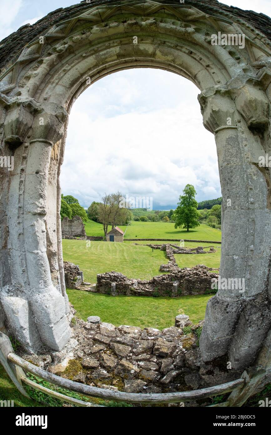 Priory ruins uk hi-res stock photography and images - Alamy