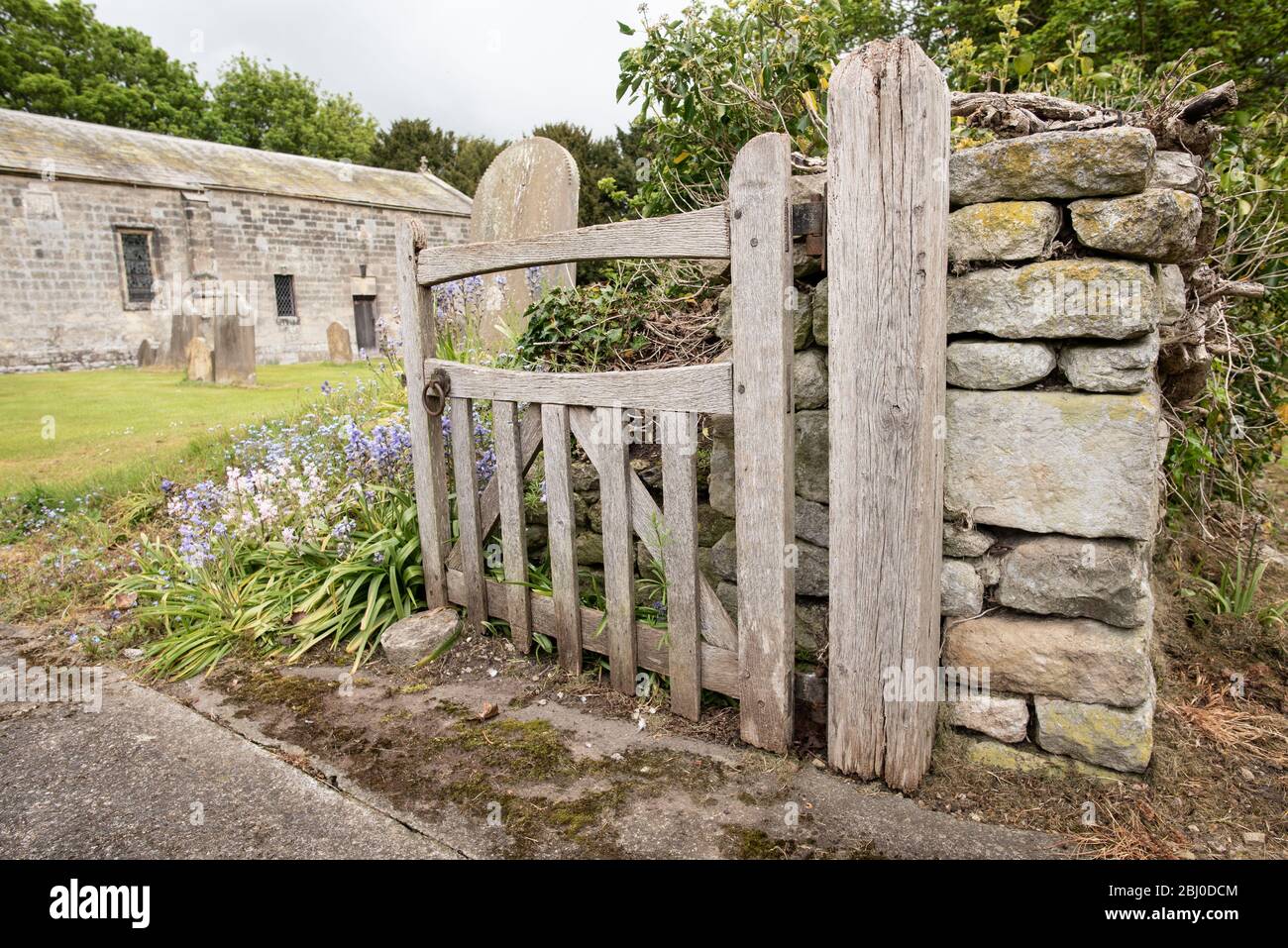 Wooden Gate Uk Stock Photo - Alamy