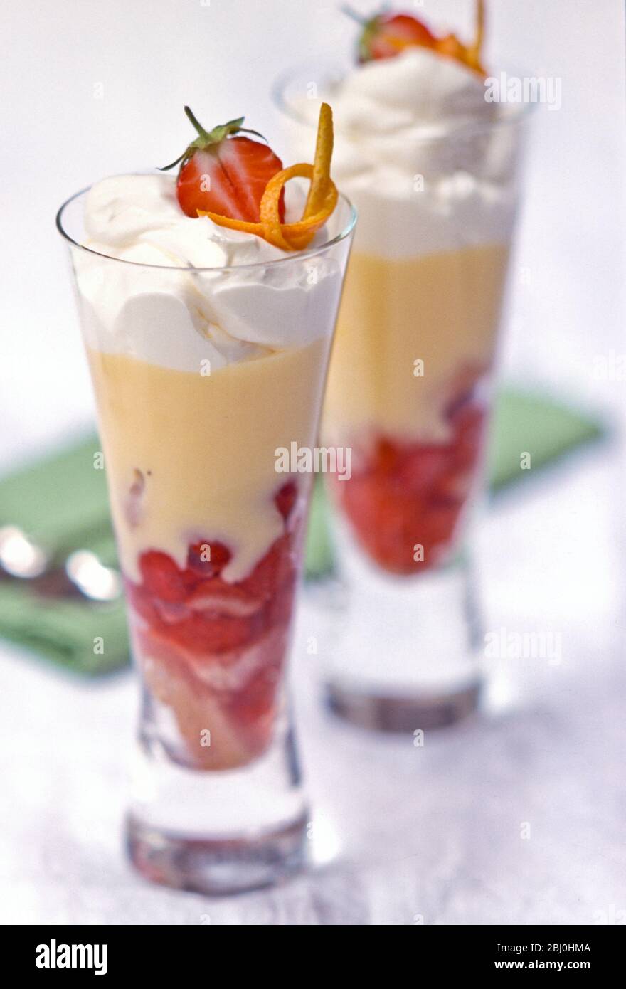 Individual strawberry trifle dessert hi-res stock photography and ...
