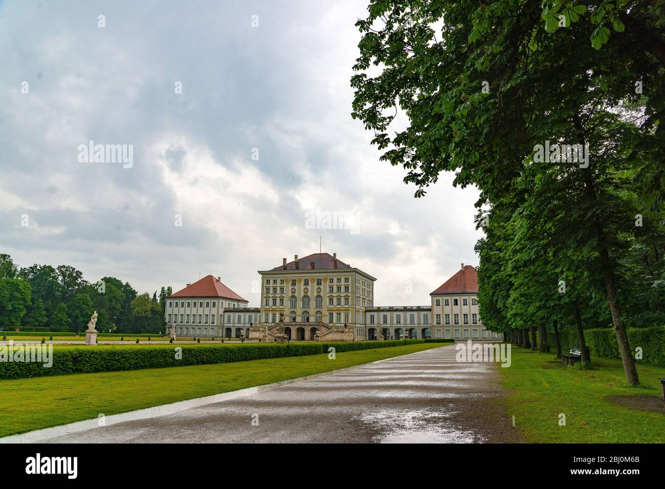 Nymphs castle hi-res stock photography and images - Alamy