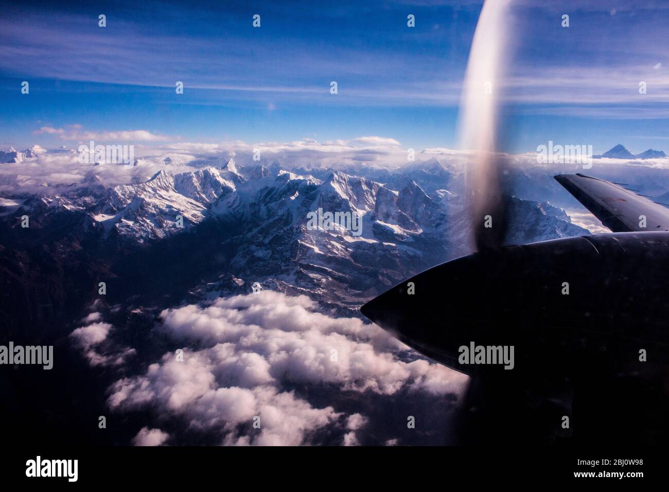 Mt everest aerial hi-res stock photography and images - Alamy