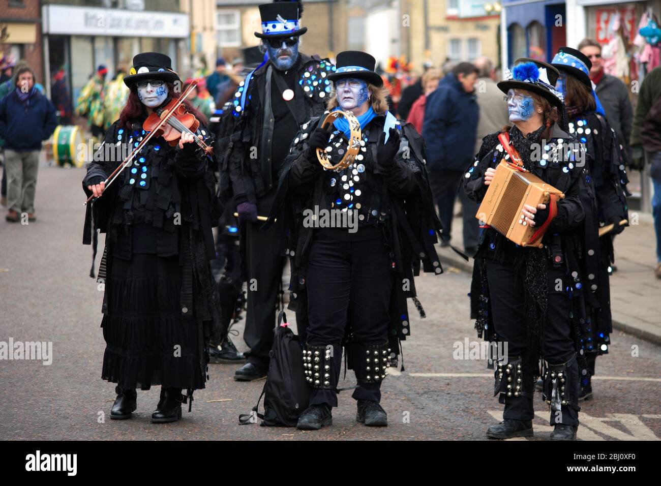 The Boggarts Breakfast Morris dancers, Whittlesey Straw Bear Festival ...