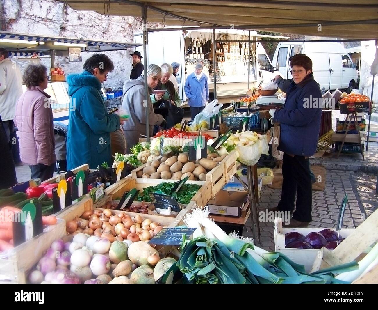 Vegetables for sale in French street market Stock Photo - Alamy