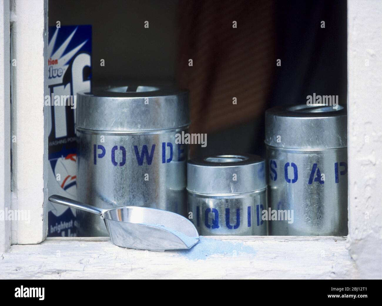Tins containers hi-res stock photography and images - Alamy