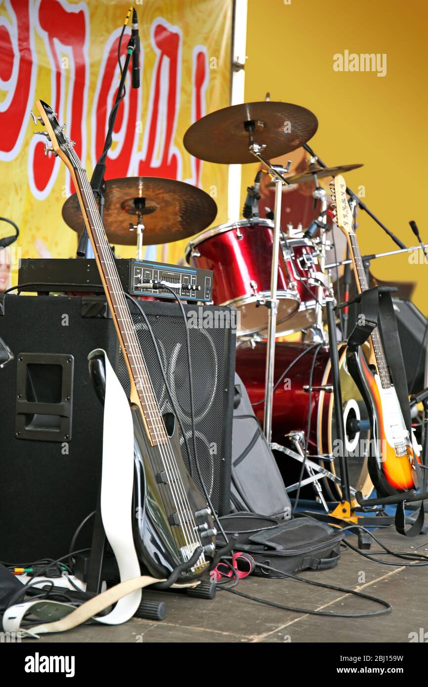 Musical instruments on stage close up Stock Photo - Alamy