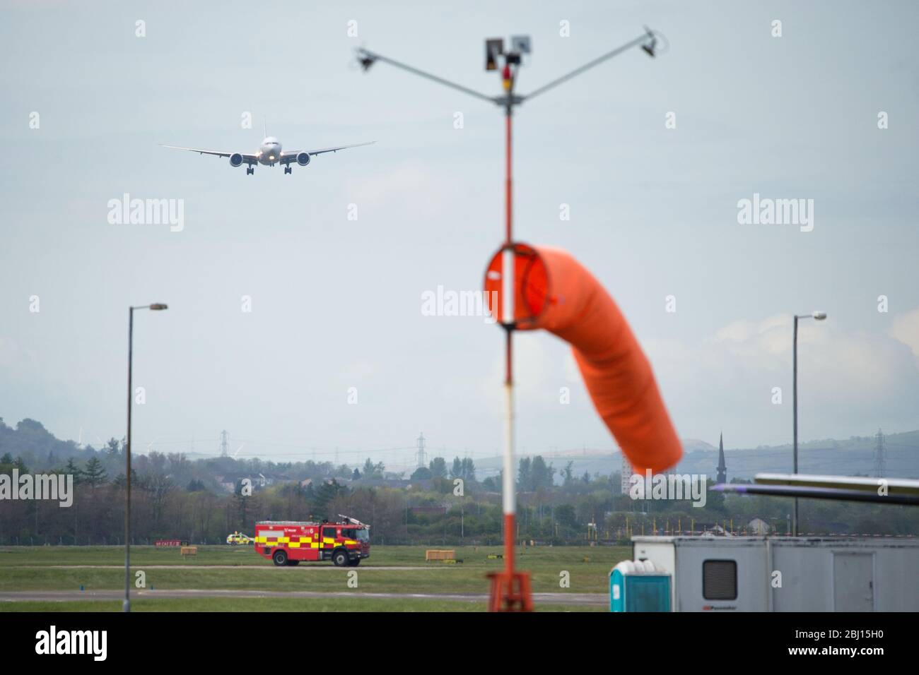 Airport fire service hi-res stock photography and images - Alamy