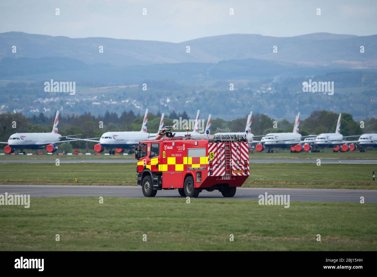 Scottish airport fire service truck hi-res stock photography and images ...