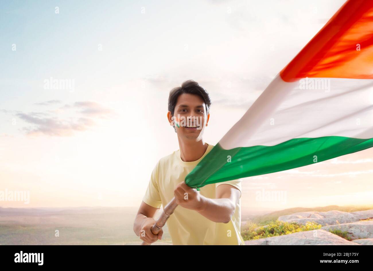 Man waving flag hi-res stock photography and images - Alamy