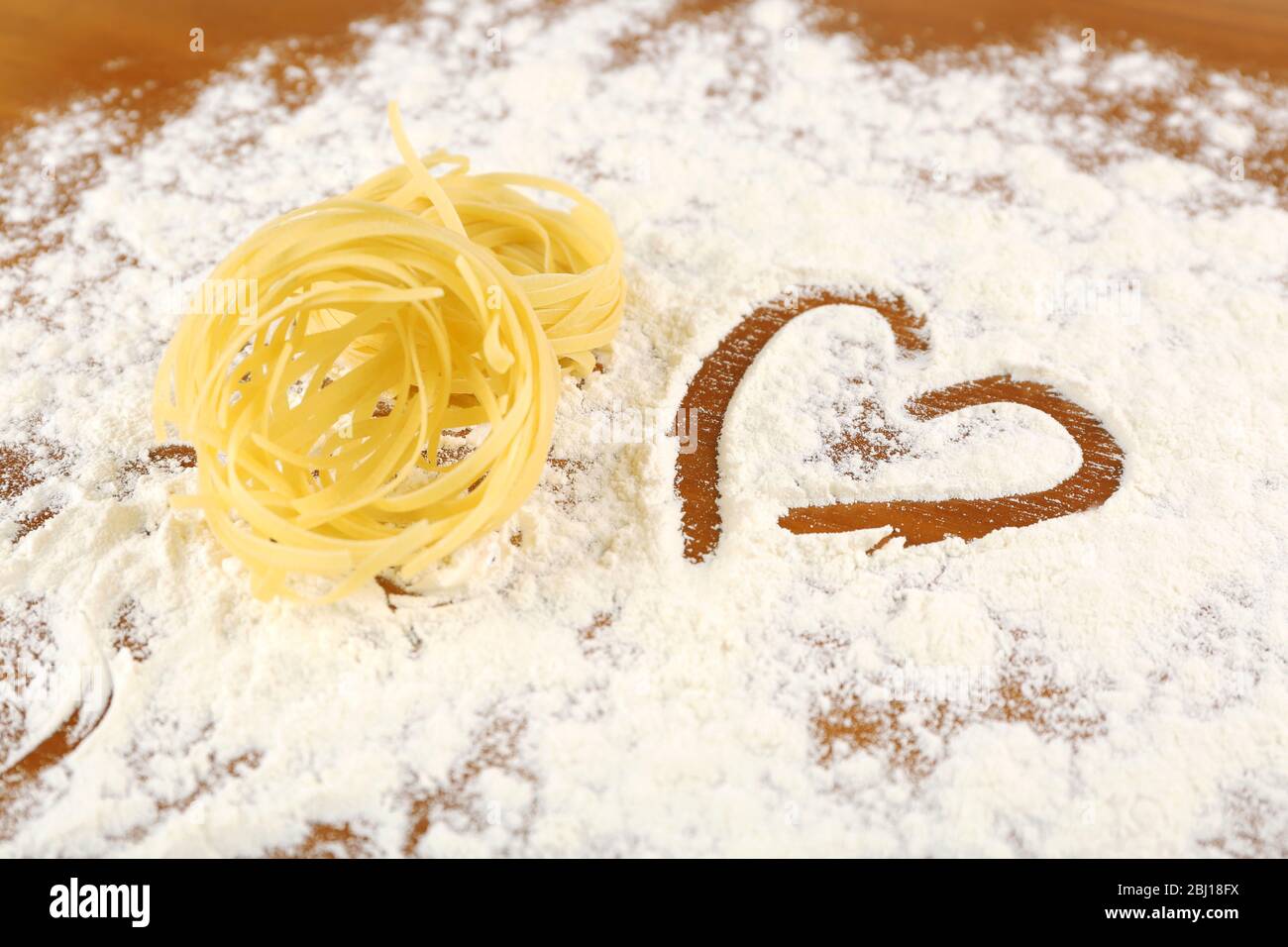 Row pasta hi-res stock photography and images - Alamy