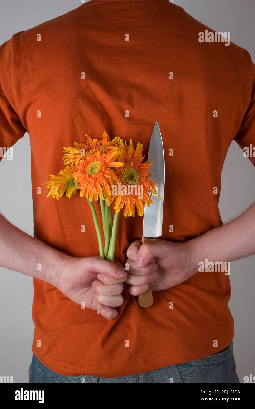 Bunch of knives hi-res stock photography and images - Alamy