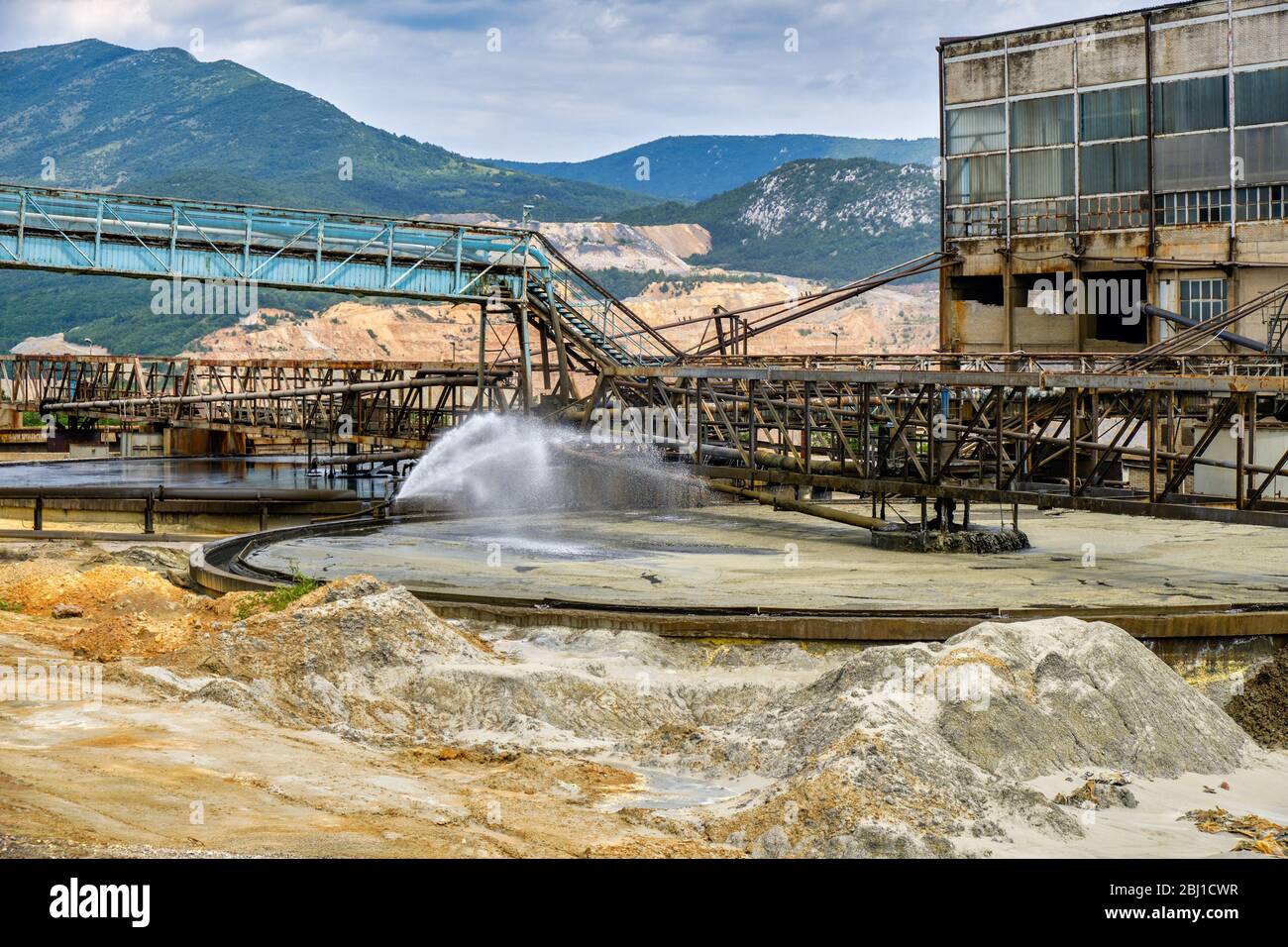 Copper mine mining processing plant hi-res stock photography and images ...