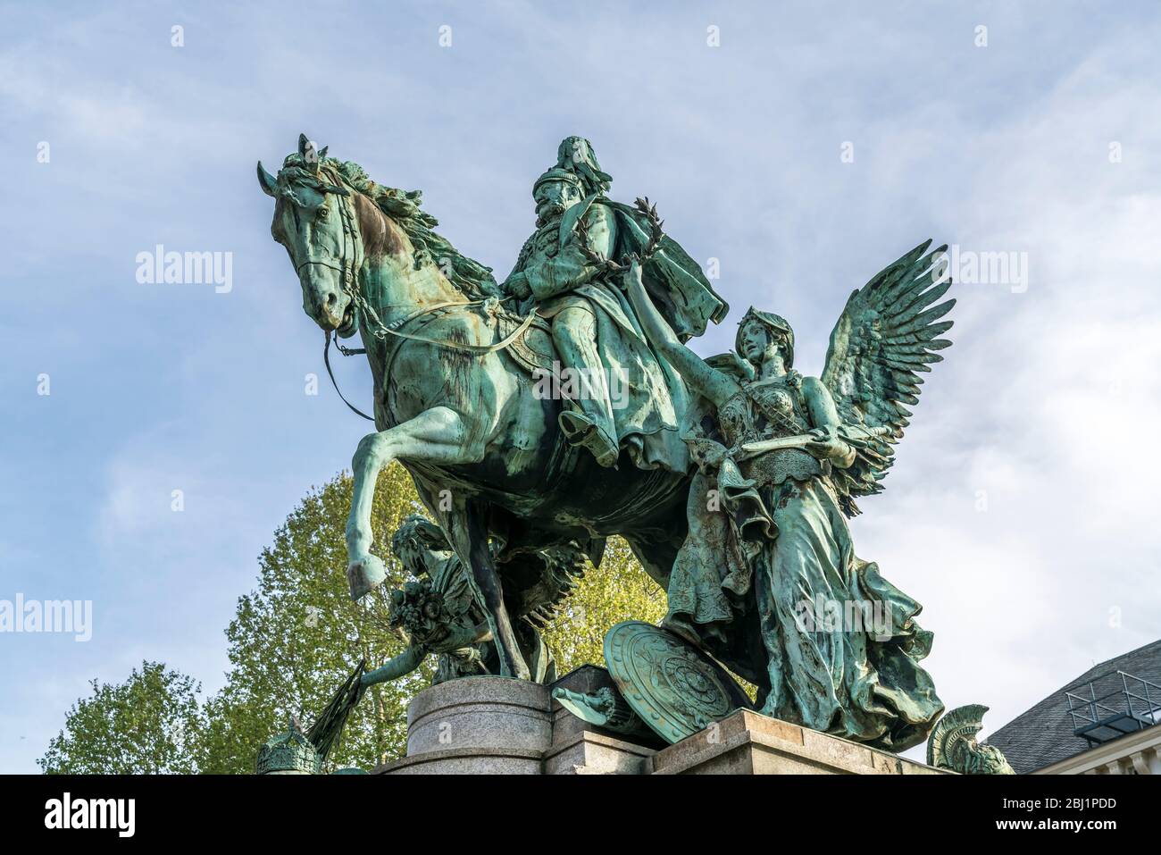 Kaiser-Wilhelm-I.-Denkmal auf dem Martin-Luther-Platz, Landeshauptstadt ...