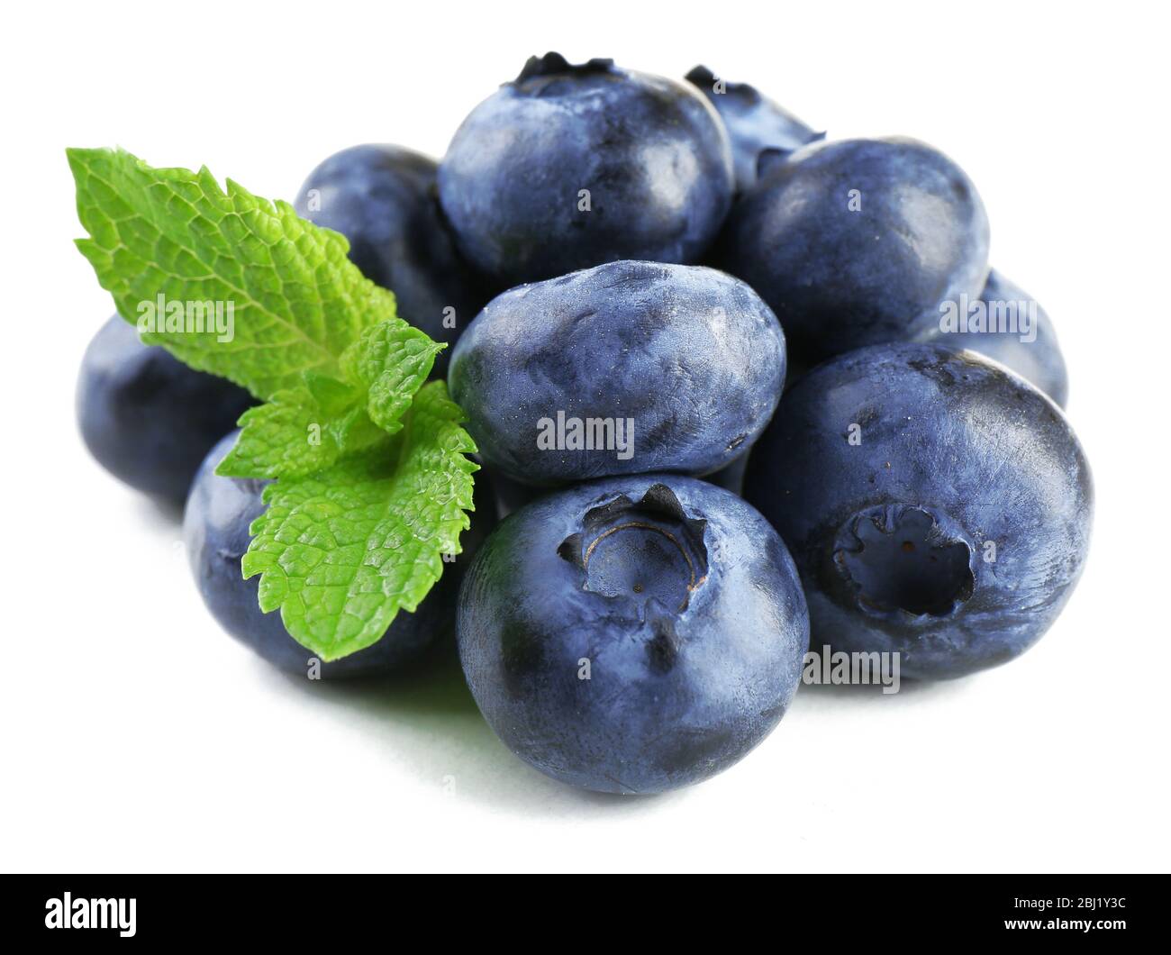 Fresh blueberries isolated on white Stock Photo - Alamy