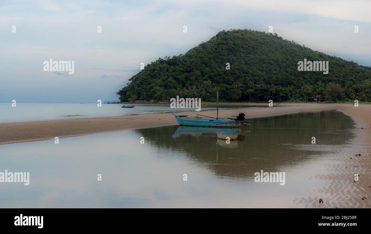 Low tide at poole bay hi-res stock photography and images - Alamy
