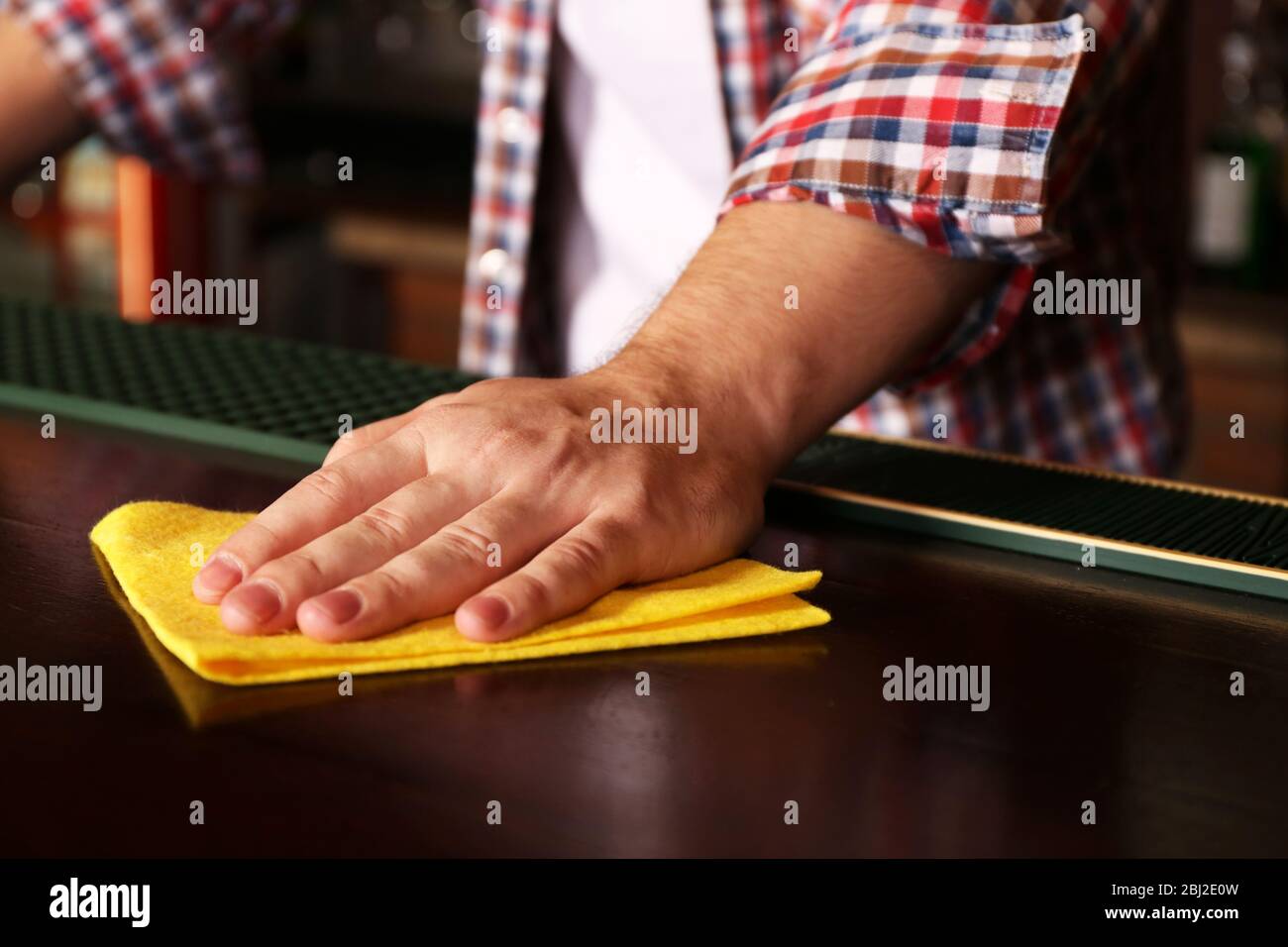 Wiping down counter hi-res stock photography and images - Alamy