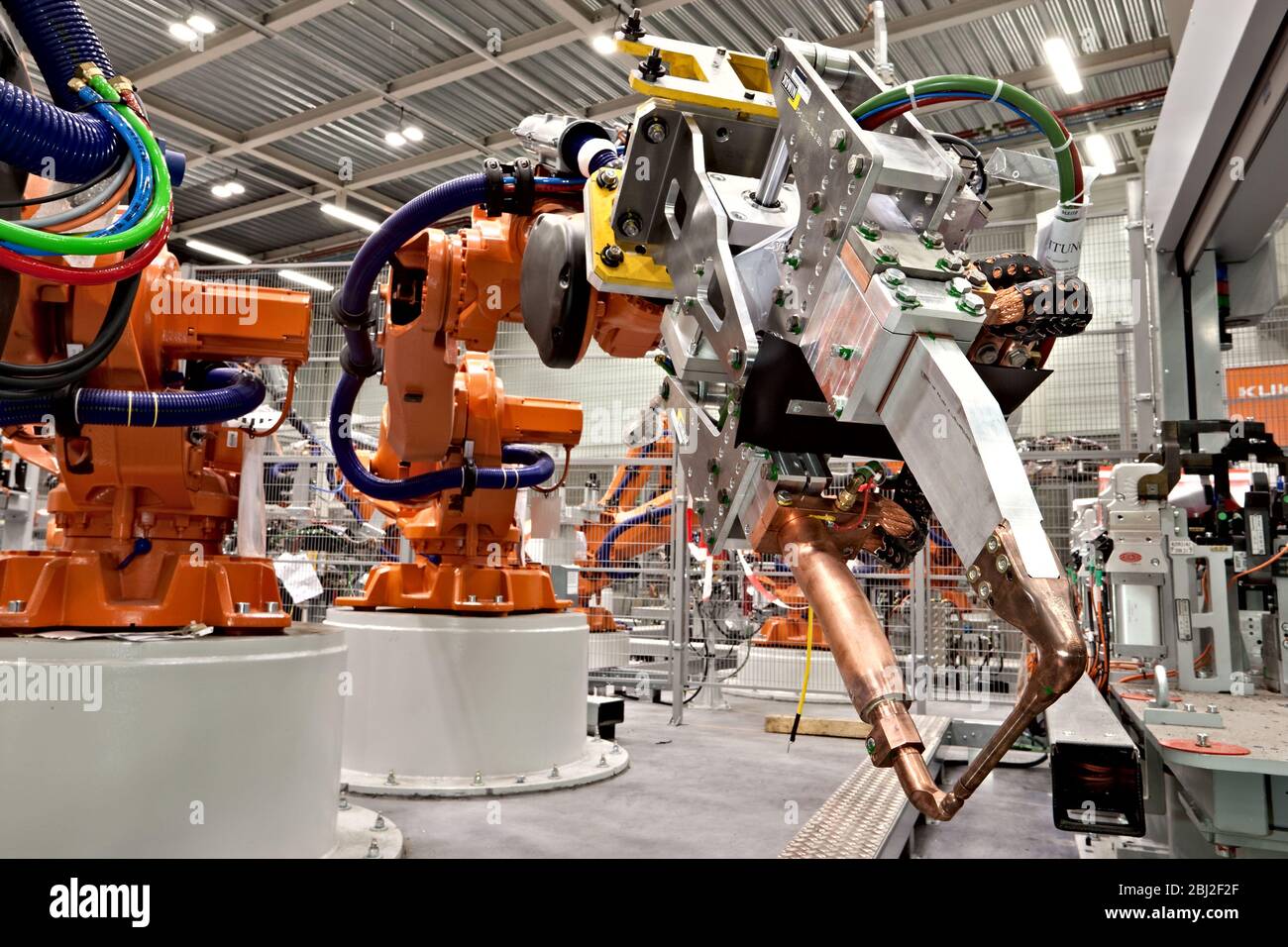Robot Car Assembly Line High Resolution Stock Photography and Images ...