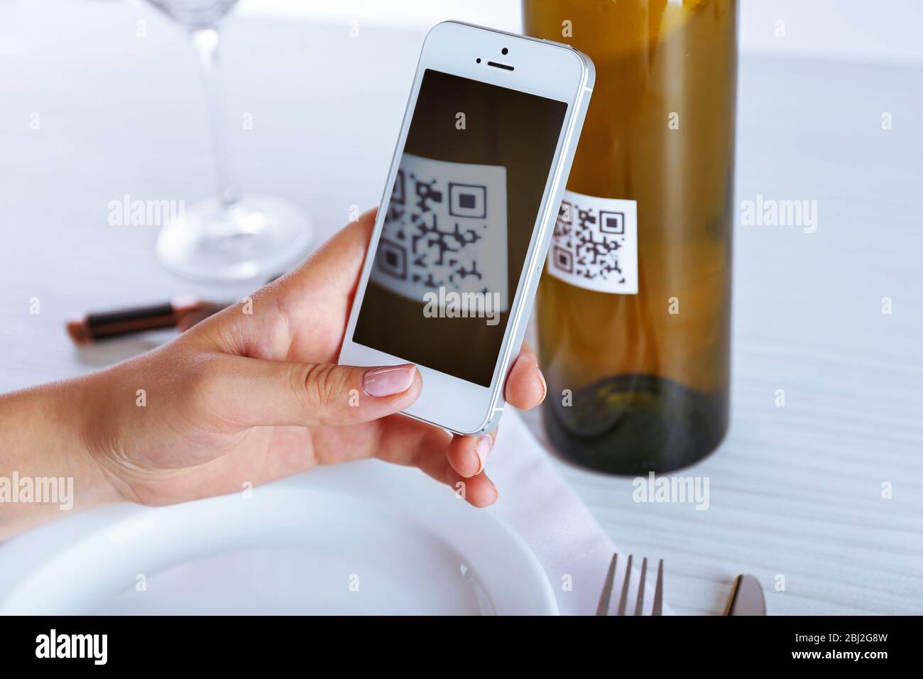 Qr code and phone and glass hi-res stock photography and images - Alamy
