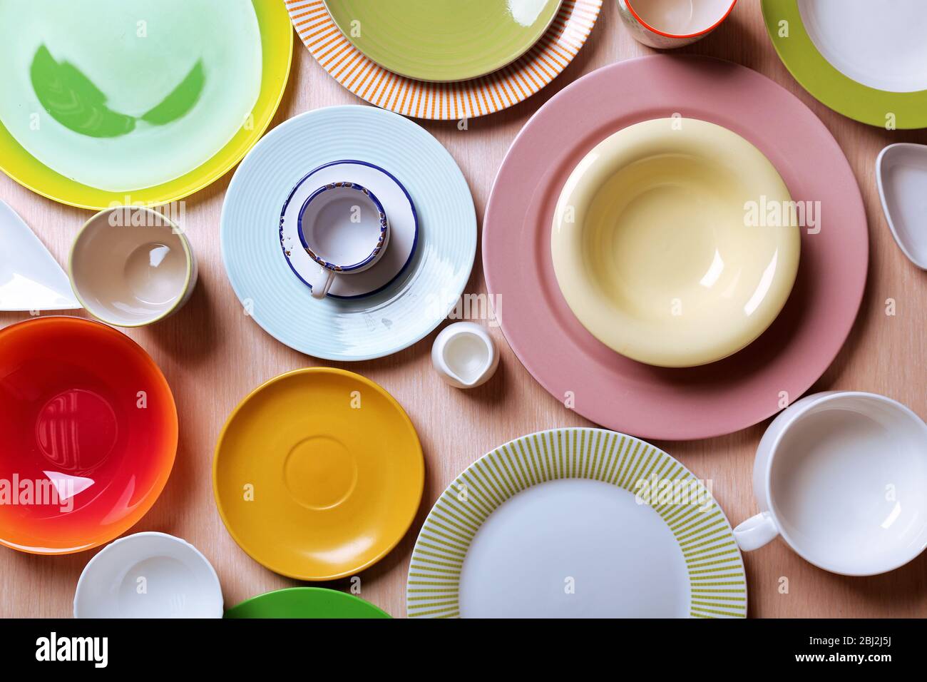 Closeup table plates decorated rose hi-res stock photography and images ...