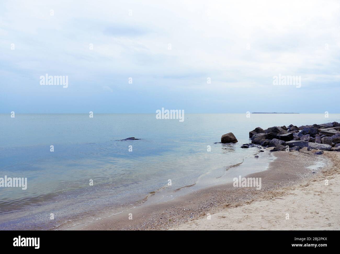 Beach and beautiful sea Stock Photo - Alamy