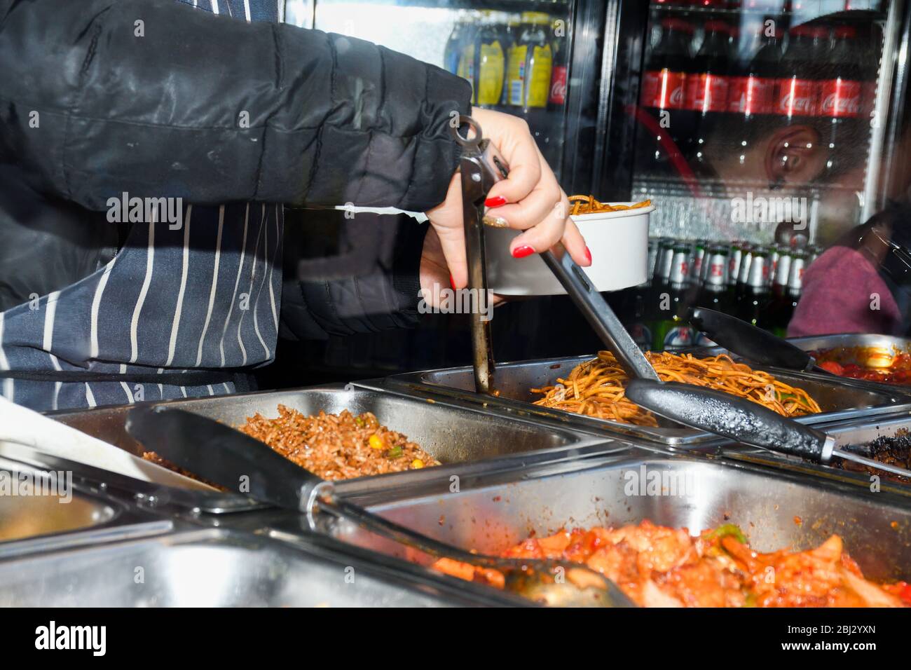 Live cooking station hi-res stock photography and images - Alamy