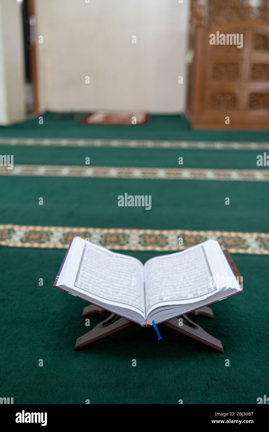 holy book of quran in the mosque close up Stock Photo - Alamy
