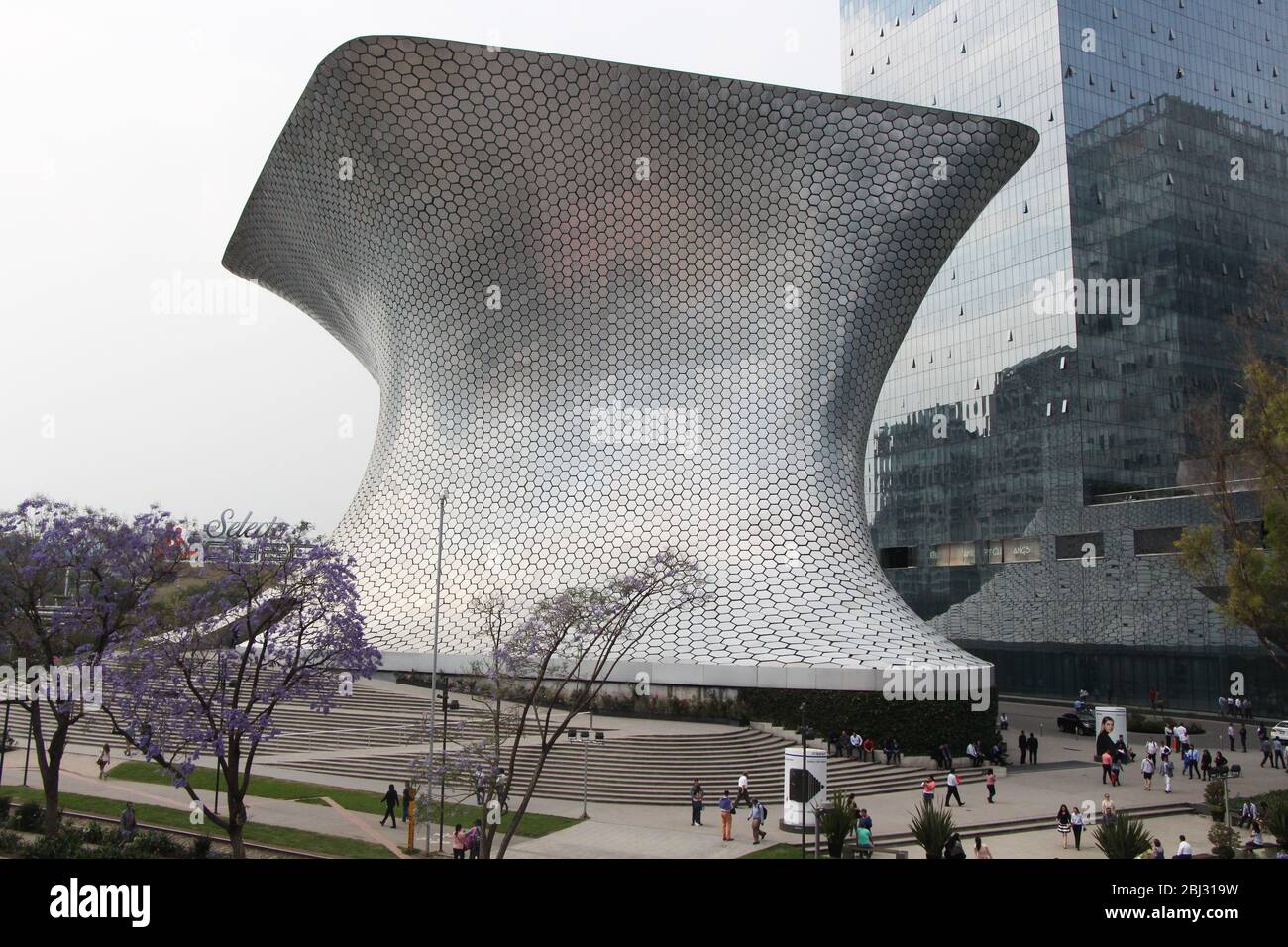 Soumaya Museum, Polanco, Mexico City Stock Photo - Alamy