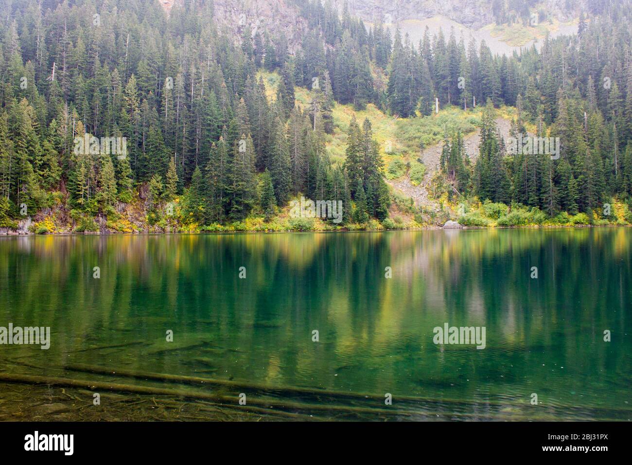 mountains and lakes in Seattle Stock Photo - Alamy