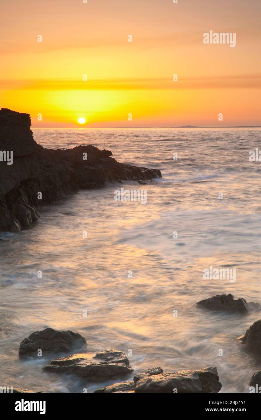 Porthcawl rest bay hi-res stock photography and images - Alamy