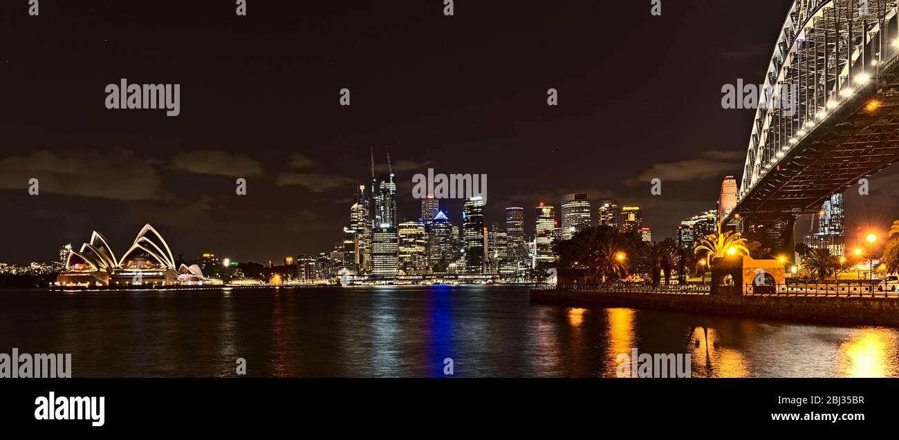 Sydney Opera House at night from Milsons Point Stock Photo - Alamy