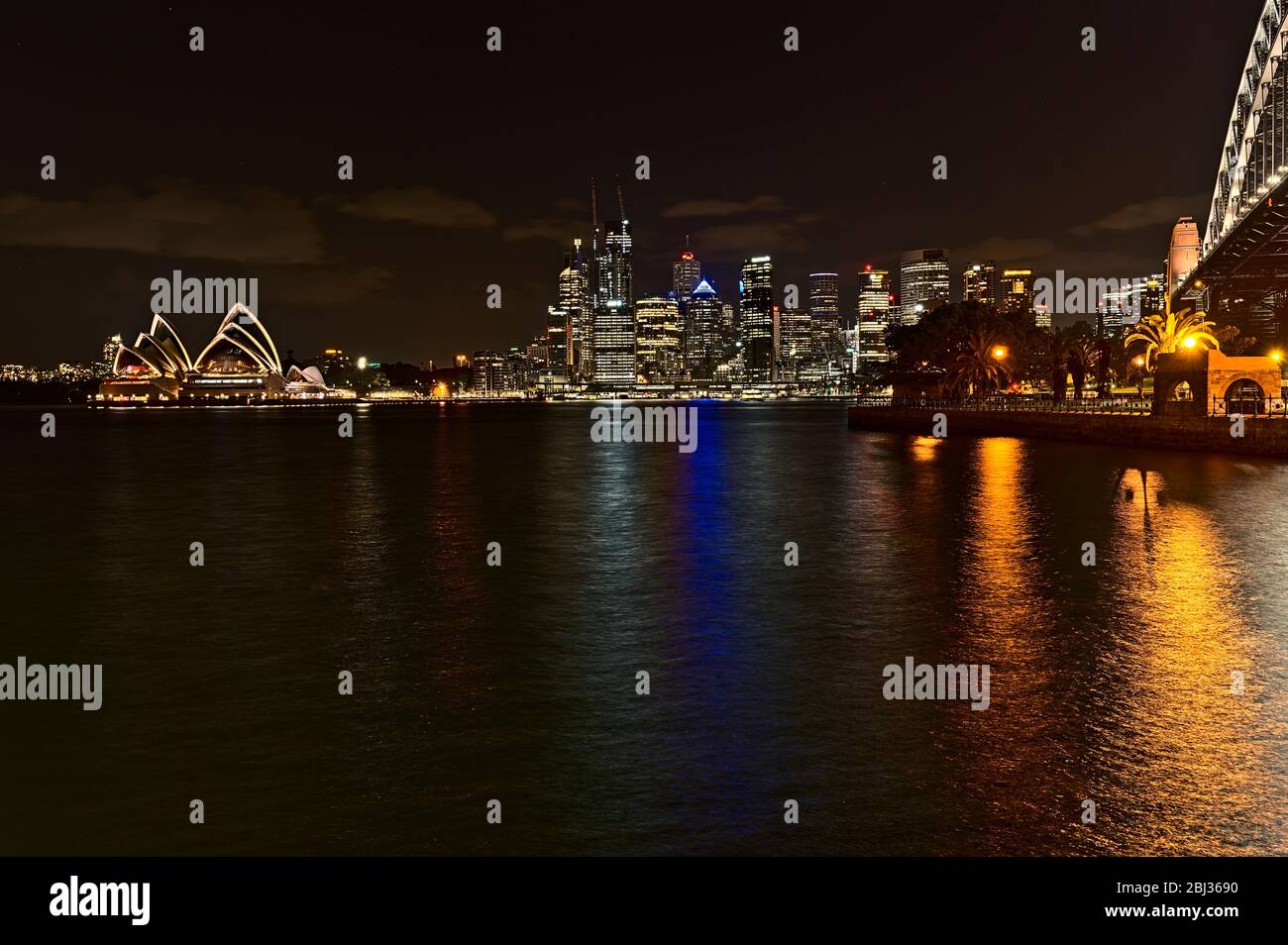 Sydney Opera House at night from Milsons Point Stock Photo - Alamy