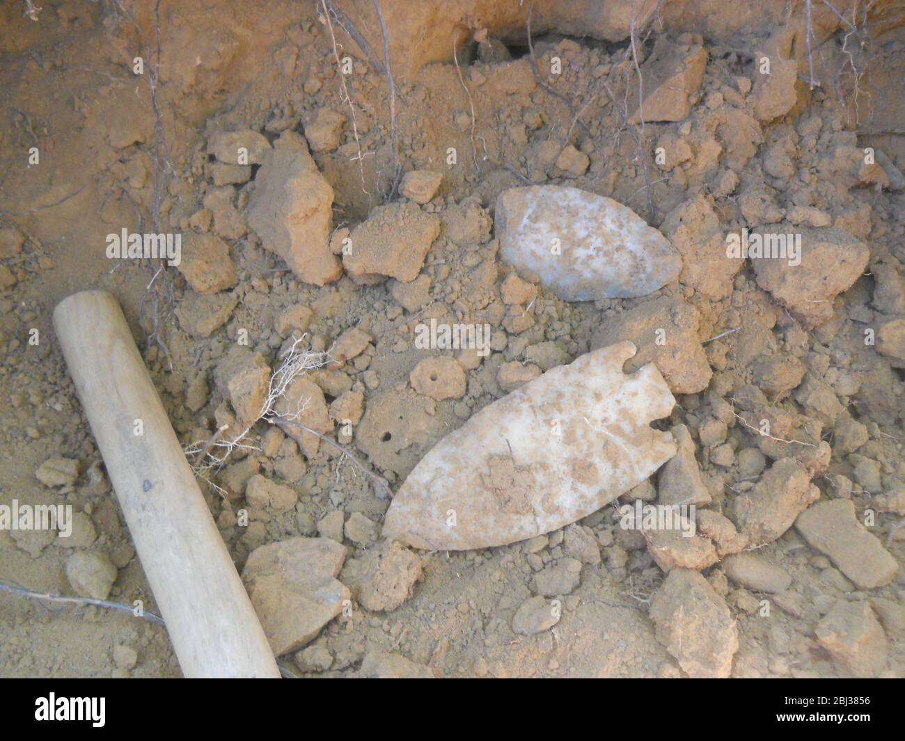 Native american arrowhead hi-res stock photography and images - Alamy