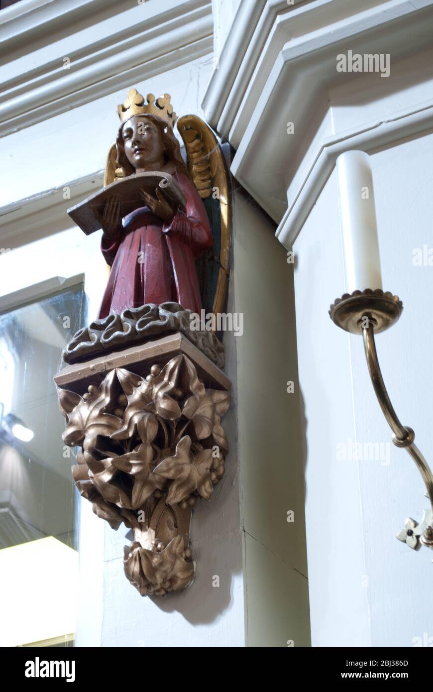 Angel hammerbeam hi-res stock photography and images - Alamy