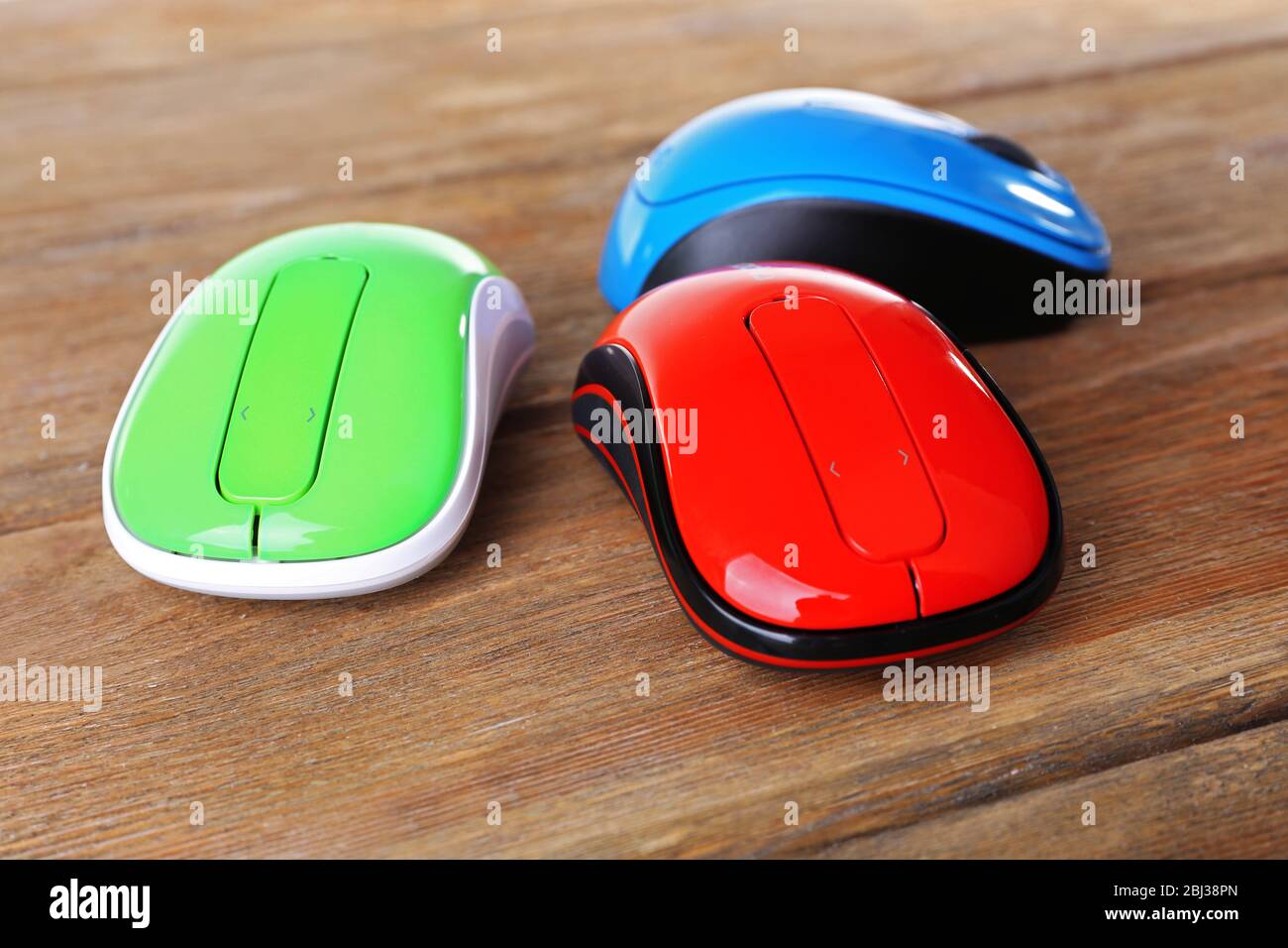 Colourful plastic mouse hi-res stock photography and images - Alamy